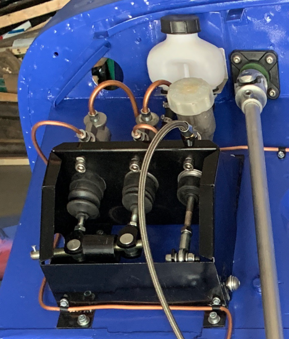 3 cylinder pedal box with balance bar & master cylinders